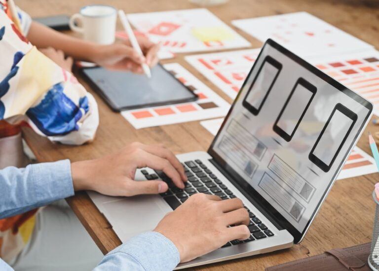 Wireframing & Mockups - Woww